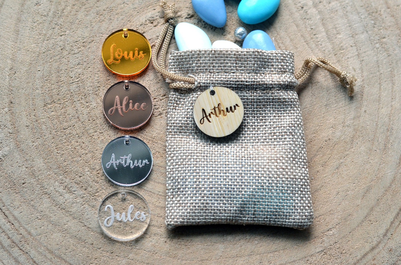 Médaillons avec prénom personnalisable - Lot de 5 - Une Jolie Fête
